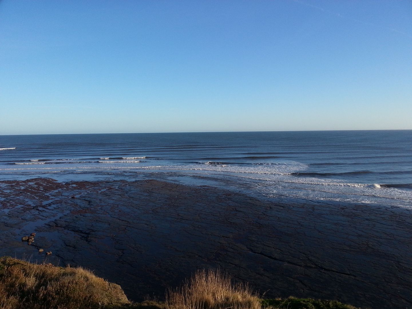 Whitby Sandsend cliffs Sunday 4th january - The Fishermans Net