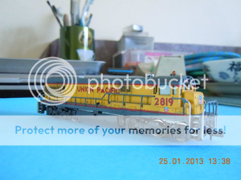 Powered N scale Union Pacific GE U30C diesel Locomotive - Locos, Trains ...